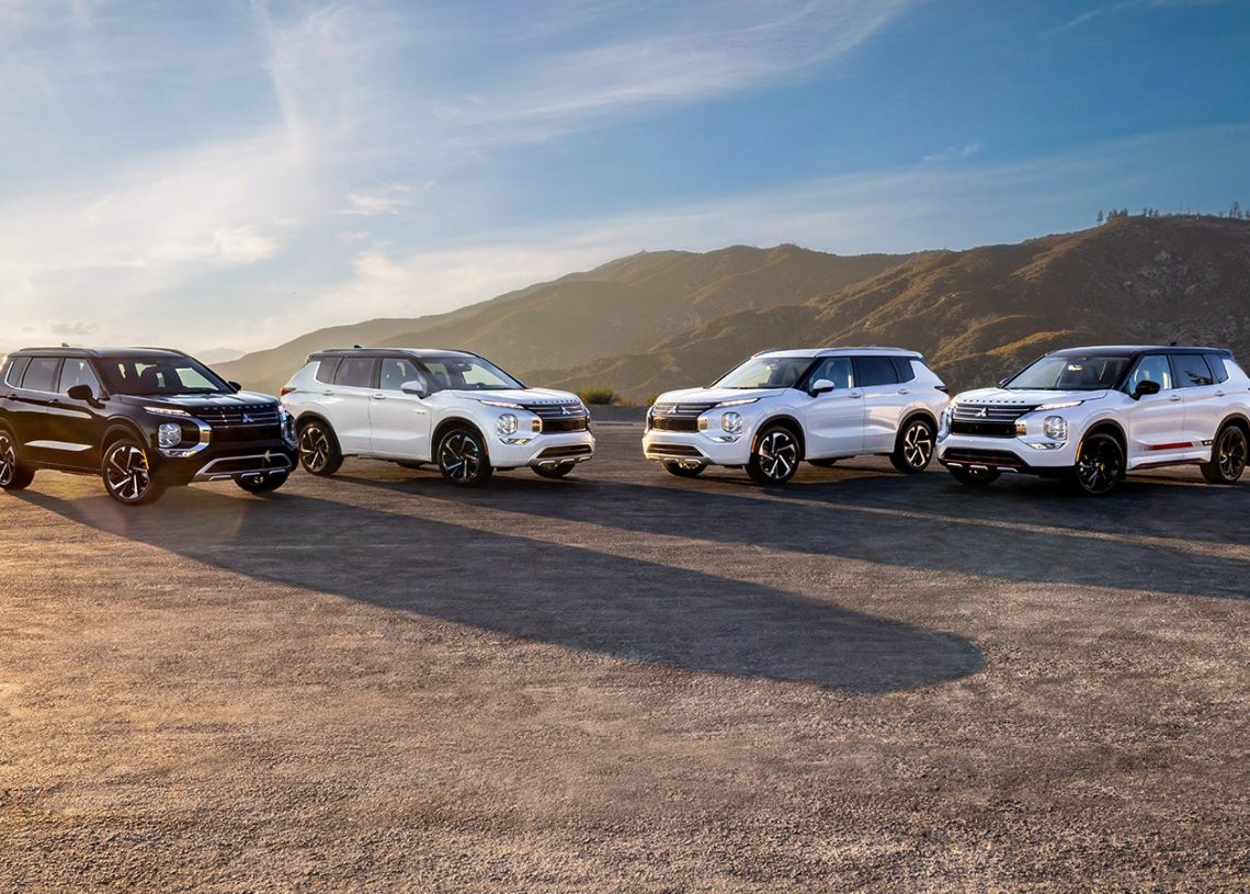 Off-Road Luxury: The Top 2025 SUVs Built for Adventure – MotorLuxeWorld